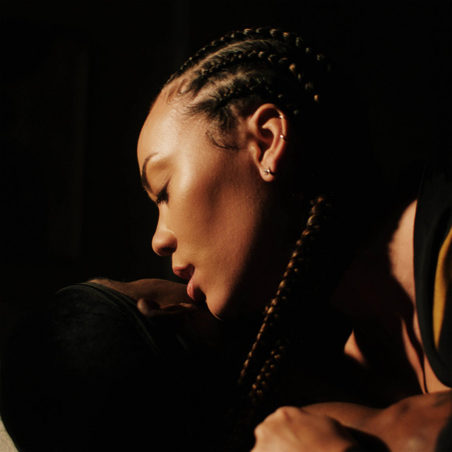 J-WAVE : CHECK THE TOKIO HOT 100